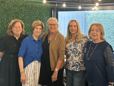 CREW Dallas Dream Team Closes Broadway Square Shopping Center Deal ...
